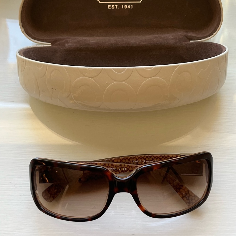 Brown Tortoise Shell Coach Sunglasses. Like New! With… - Gem